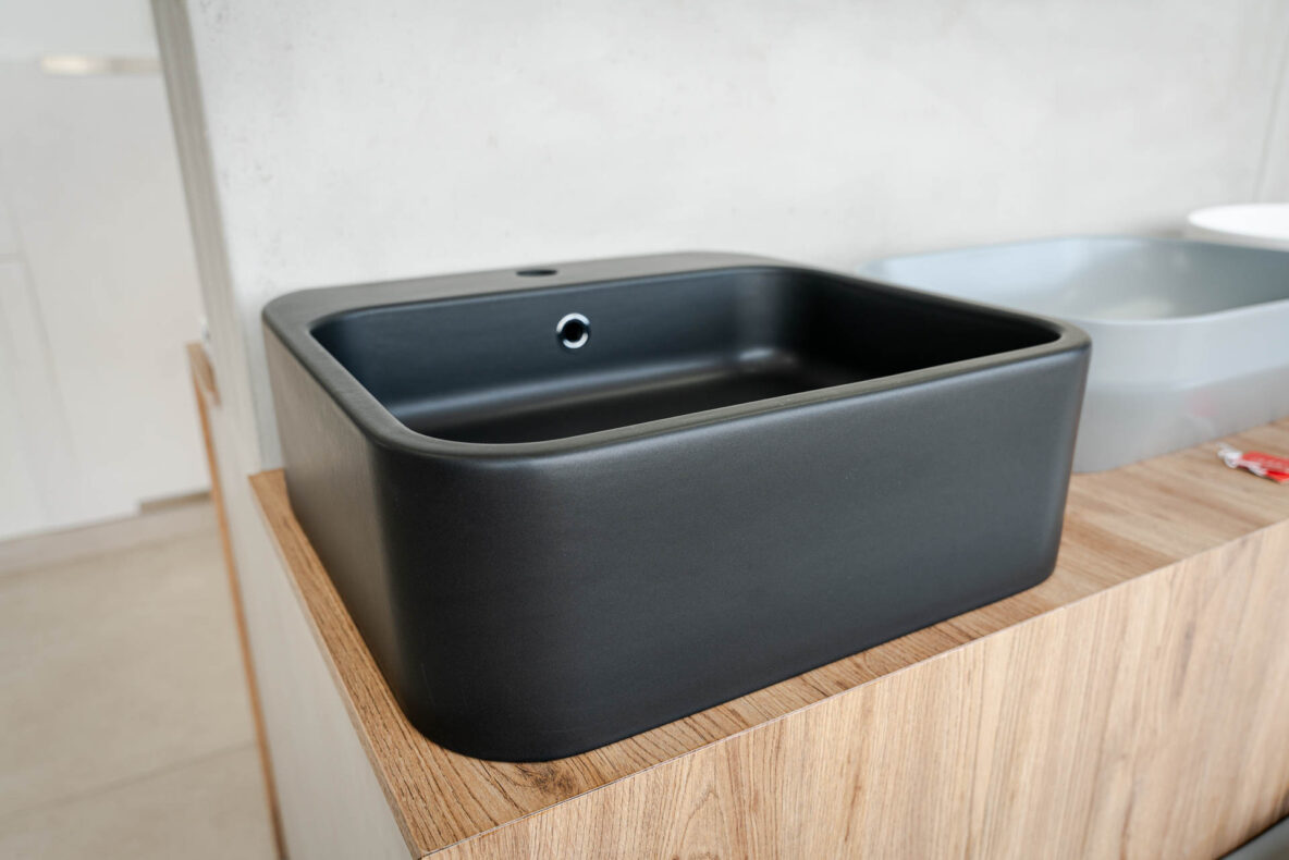 Elegant Black – Prefabricados JUPE